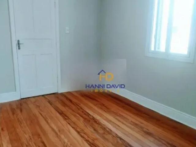 Excelente Sobrado Reformado para Locação comercial na vila com seis sala Amplas quatro banheiros dua