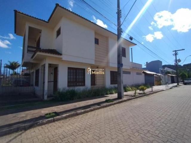 Excelente Sobrado Semimobiliado em ABERTA DOS MORROS Porto Alegre