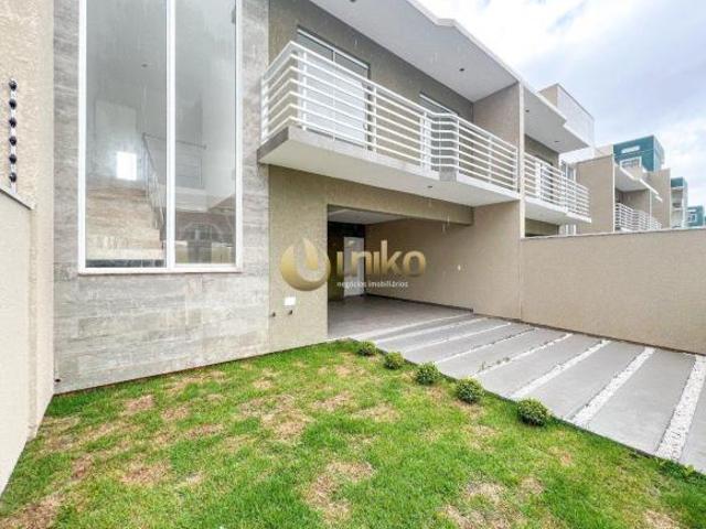 Excelente sobrados em São José dos Pinhais 149m²