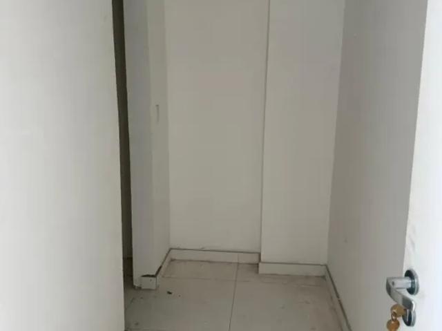 Excelente sobreloja para locação na est. Do Alvarenga