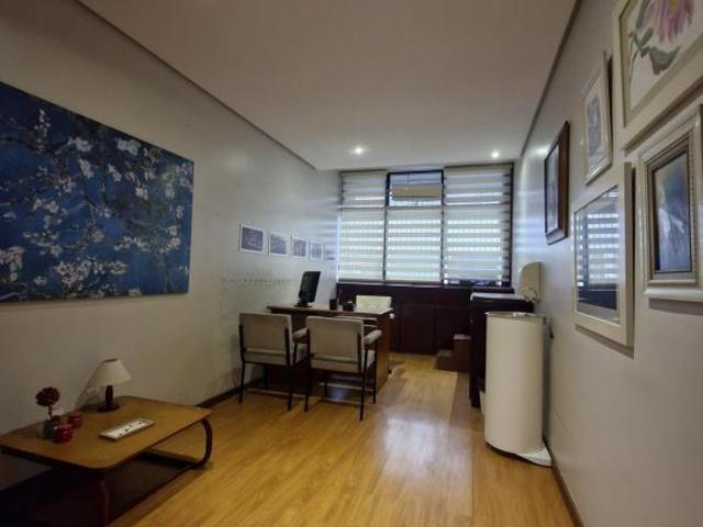 Excelente sala comercial na Rua Cel. Bordini, Auxiliadora, Porto Alegre