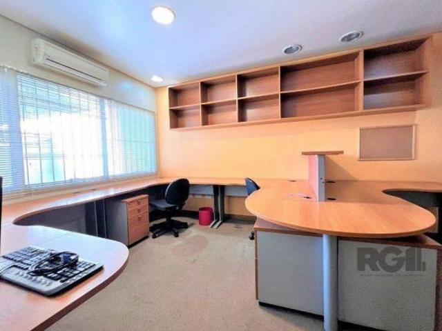 Excelente Sala DUPLEX, unificadas, mobiliadas e equipadas, prontas para trabalhar!