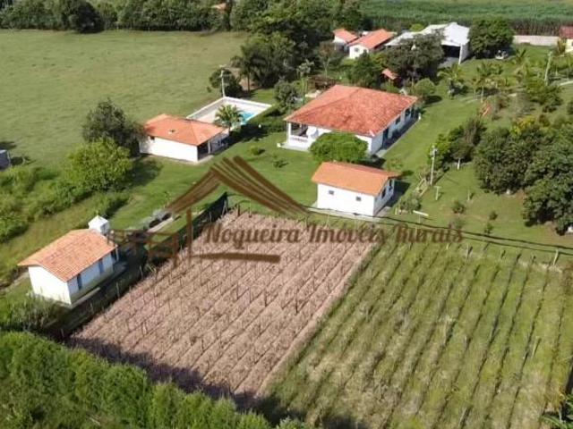 Excelente sítio com 70.000 m², ótima casa sede, área plana