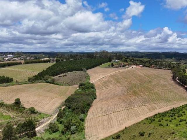 EXCELENTE SÍTIO A VENDA EM SÃO MIGUEL ARCANJO SP* ? Área Total: 9,74 Alqueires ou 23,57 Hectares