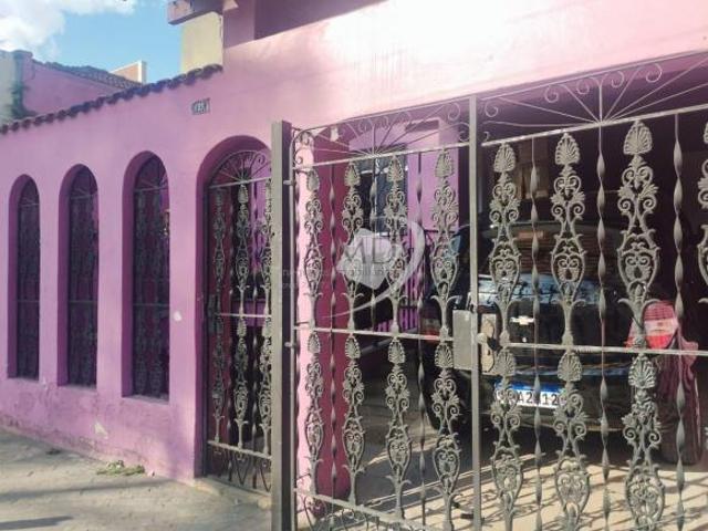 Excelente para investidor / 2 casas