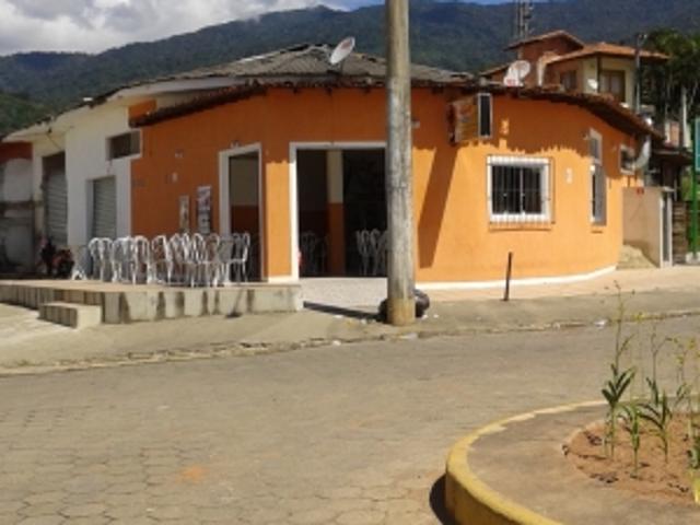 Excelente Predio Comercial