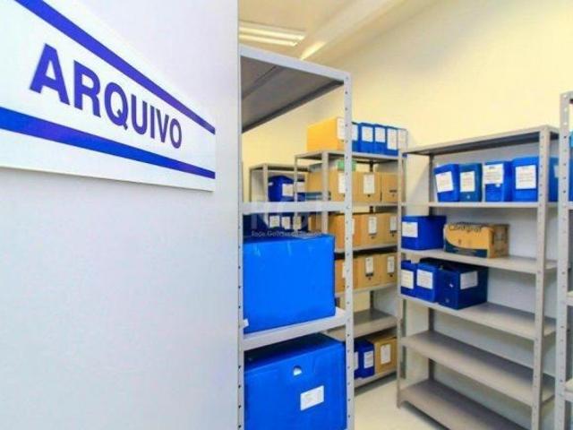 EXCELENTE PRÉDIO COMERCIAL LOCALIZADO NO BAIRRO GLÓRIA