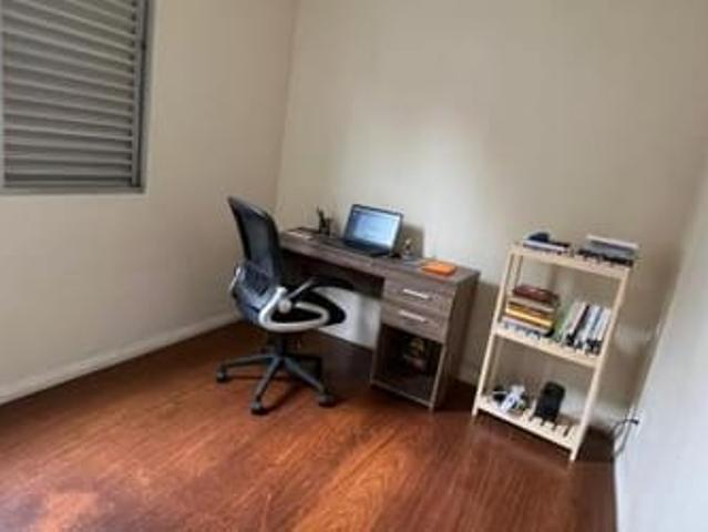 Excelente quarto em apartamento no Padre Eustáquio