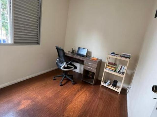 Excelente quarto em apartamento no Padre Eustáquio