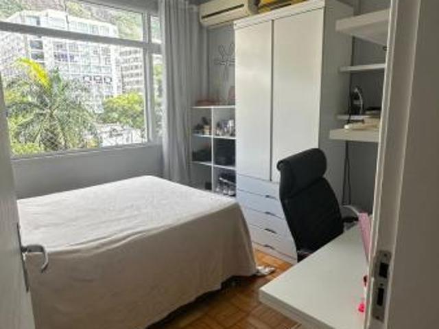EXCELENTE QUARTO EM COPACABANA