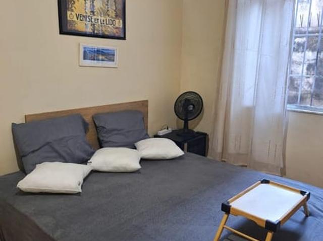 Excelente Quarto Individual Mobiliado