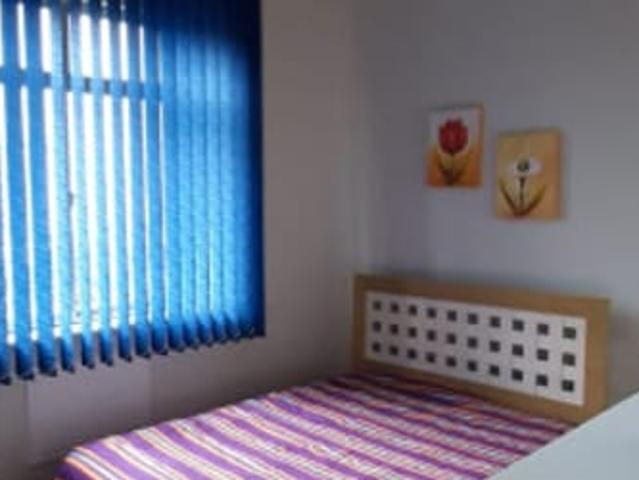 Excelente Quarto Privativo Com Cama de Casal