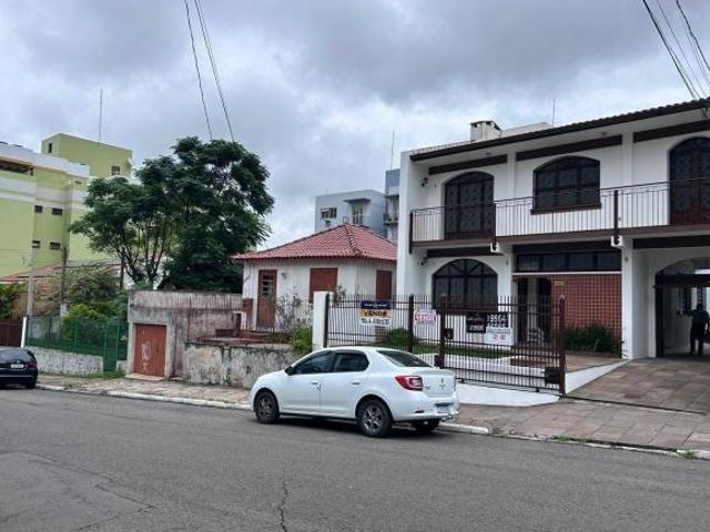 Excelente residência ampla no centro