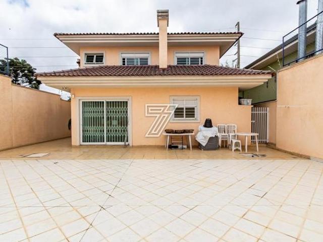 Excelente residência de alto padrão ampla e perfei