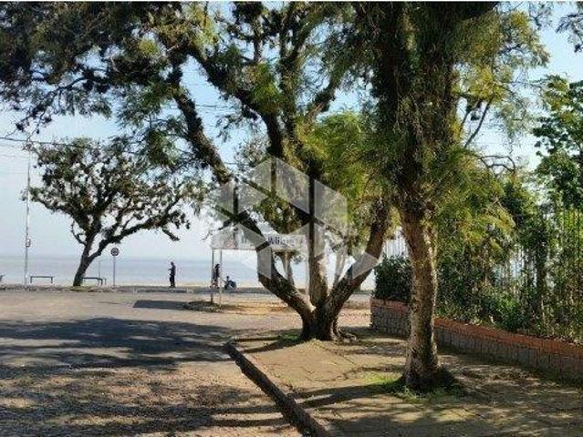Excelente residência em Ipanema em frente ao Guaíba