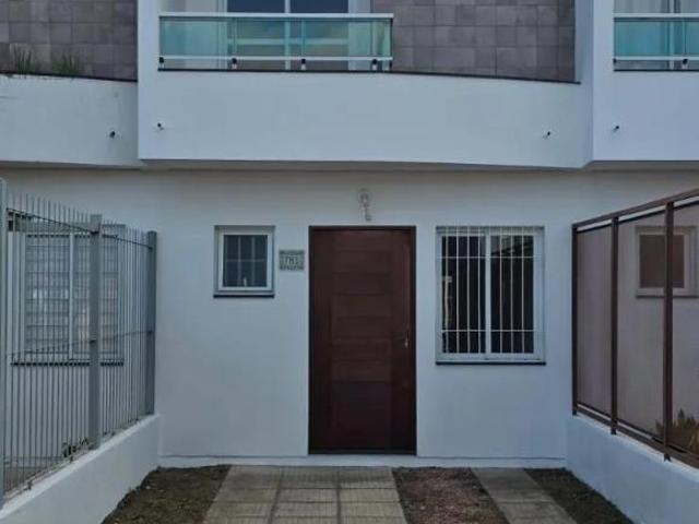 Excelente residência no bairro Hípica com 2 suítes