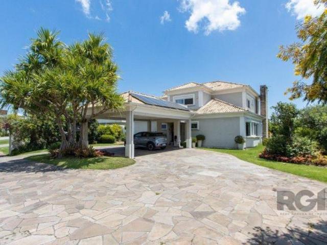 Excelente residência no Condomínio Terra Ville com aproximadamente 474,74m² priv