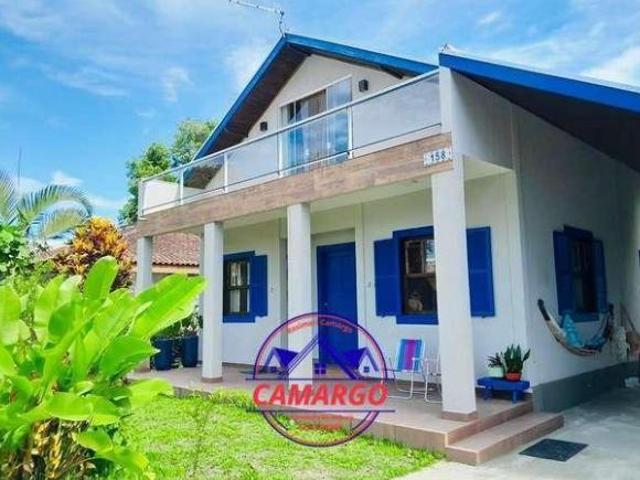 Residência Quadra Mar em Pontal Do Sul