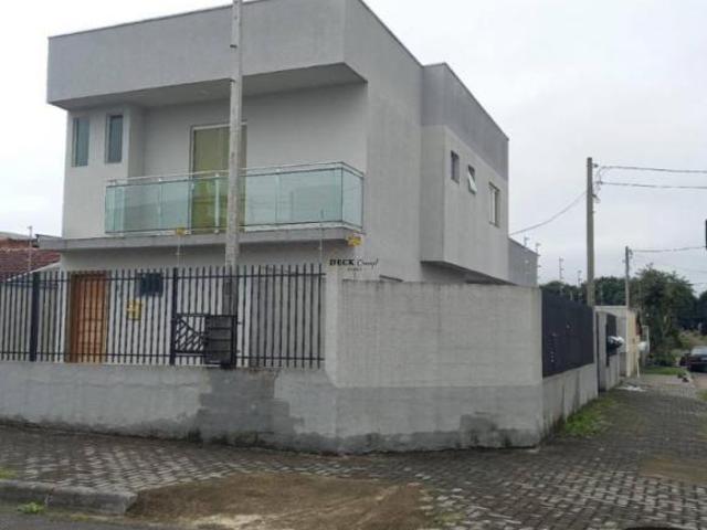 Excelente Residencia sobreposta no Bairro Cajuru com 76m², 2 dormit