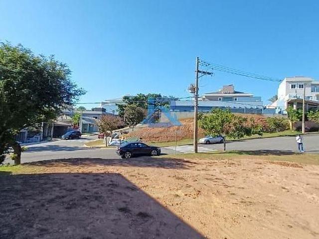 Excelente terreno à venda no Condominio Residencial Villa Ravenna Itatiba/SP