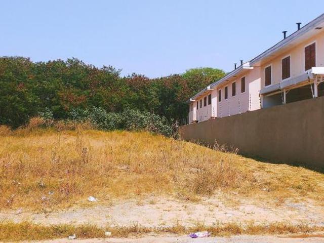 Excelente terreno à venda no Jd. São Carlos/Zona Sul/Sorocaba/SP/1.830 m2 34x53,82 /Ligue já ou cha