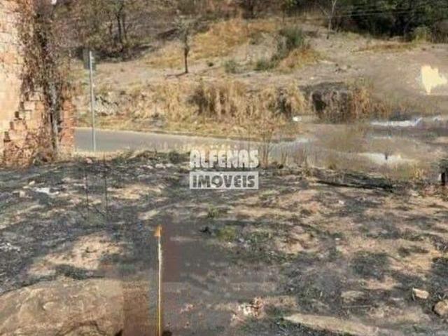 EXCELENTE TERRENO Á VENDA BAIRRO ELDORADO EM IBIRITÉ