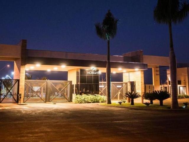 Excelente terreno à venda em condomínio fechado localizado em Dourados MS