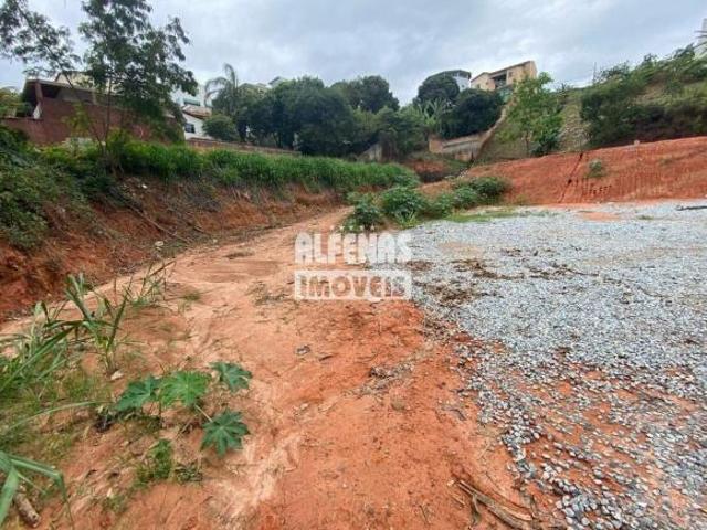 EXCELENTE TERRENO à venda em CONTAGEM no BAIRRO COLONIAL