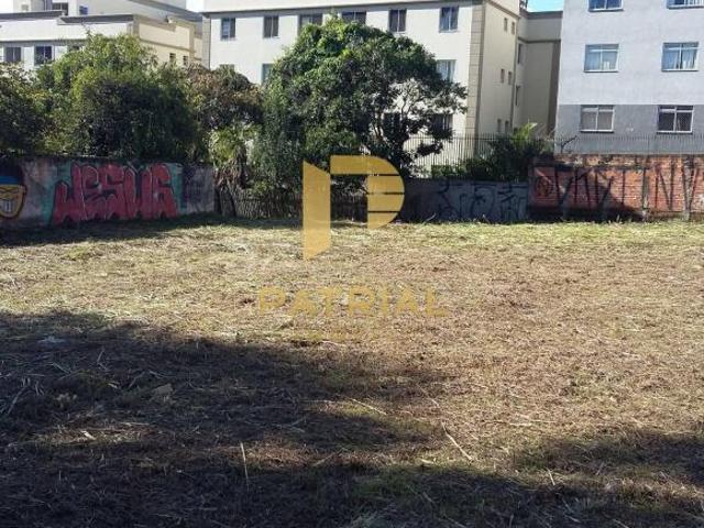 Excelente Terreno à venda localizado no bairro Portão