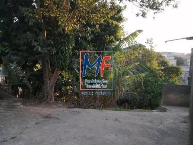 Excelente terreno Chácara Sta. Maria, 1.320 m², testada 40 m, com frente para duas ruas distint