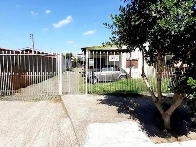 Excelente terreno com 5 casas no pátio para locação