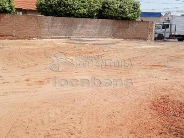 Excelente Terreno comercial ou residencial com 816 m² de Área