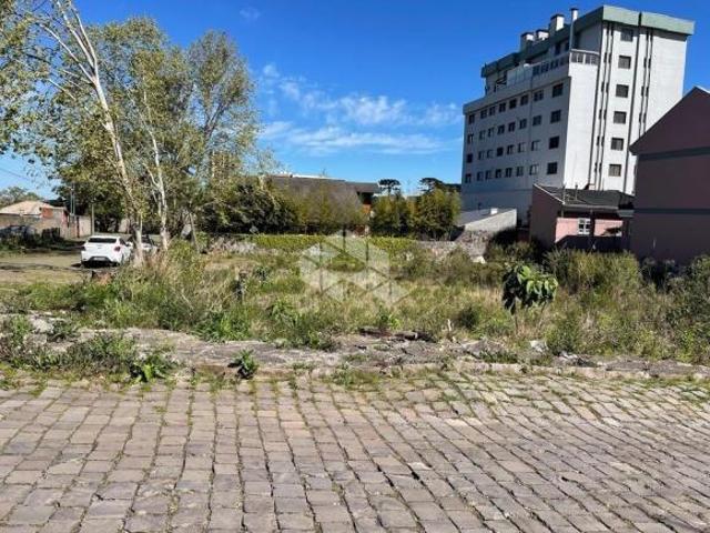 EXCELENTE TERRENO DE ESQUINA NO BAIRRO NOSSA SENHORA DA SAÚDE CAXIAS DO SUL