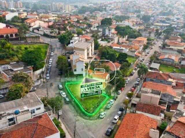 Excelente Terreno de Esquina no Centro de São Roque 370m² A 400m do Shopping!