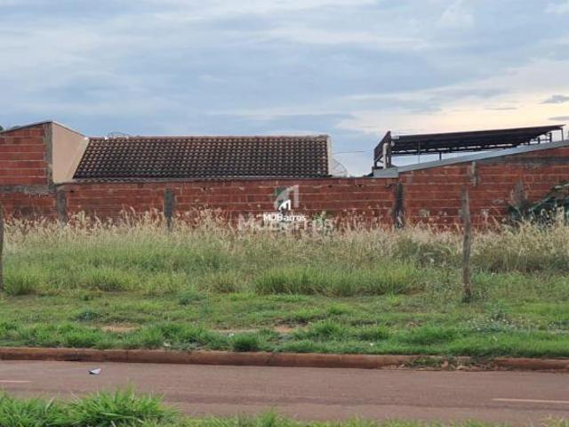 Excelente terreno DE ESQUINA à venda no bairro Chácara Cidélis
