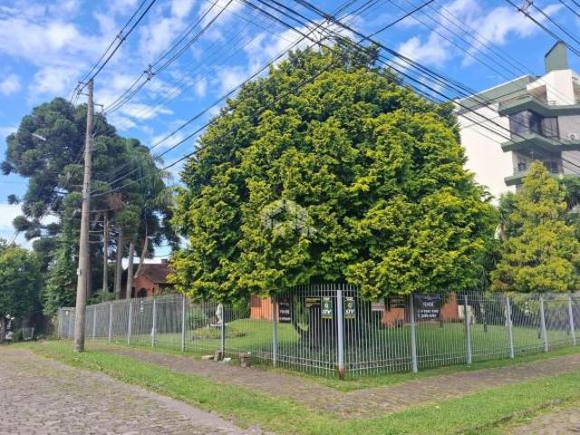 Excelente terreno de esquina à venda no Bairro Saint Etienne Caxias do Sul