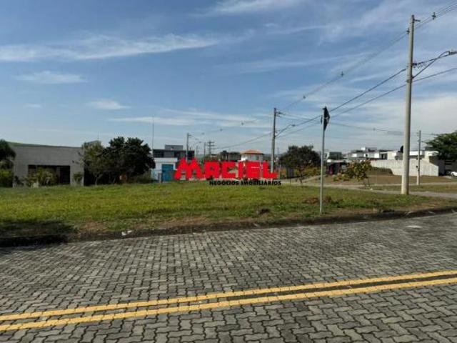 Excelente Terreno de Esquina Eco Park Bourbon