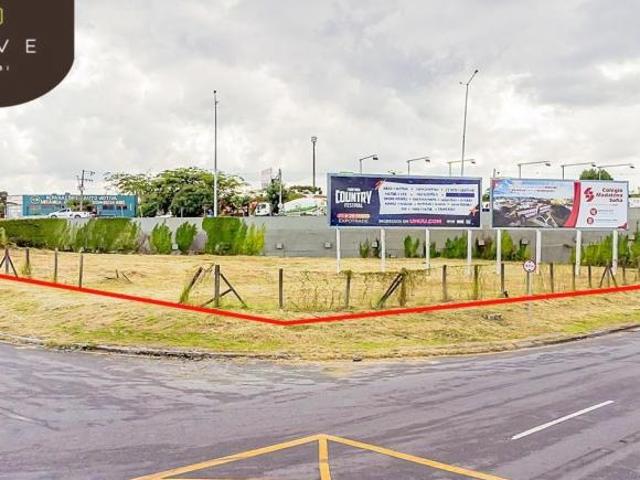 Excelente terreno de esquina positiva, a venda no Bairro Alto, com 1.165,00 m² !