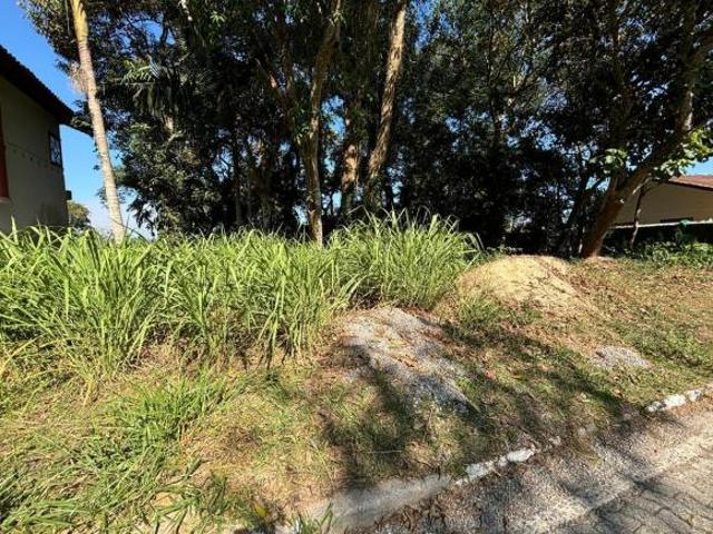 Excelente terreno em condomínio fechado em Arujá SP