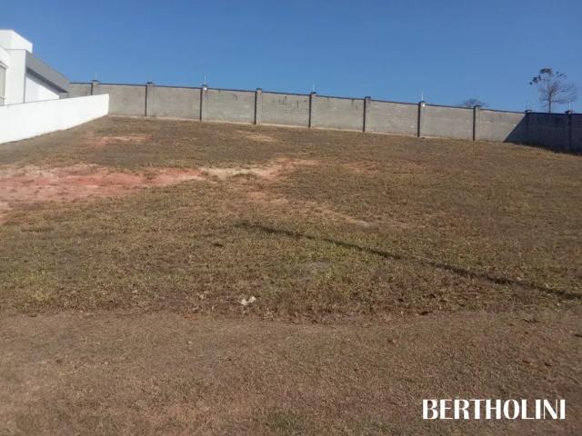 Excelente terreno em Resende rua muito tranquila vista maravilhosa