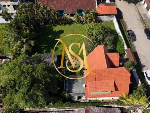 EXCELENTE TERRENO GRANDE COM UMA CASA NA PRAIA GRANDE UBATUBA PARA CONSTRUIR POUSADA OU CHALÉS PARA
