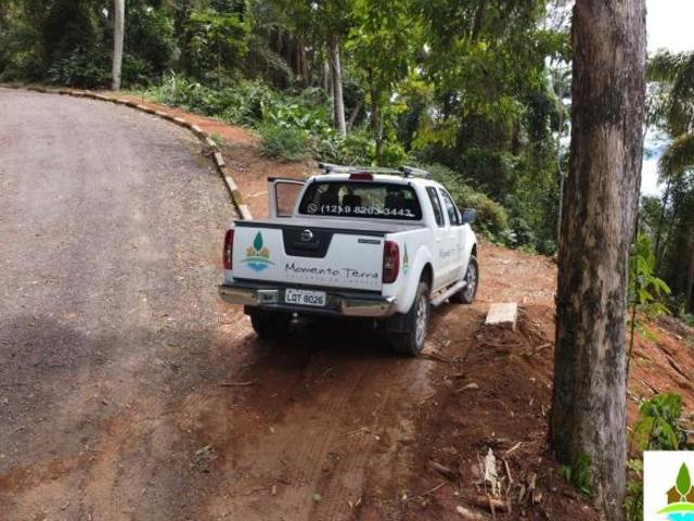 Excelente terreno isolado, escriturado, em condomínio fechado, com vista 360 gra
