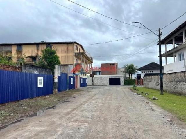 Excelente Terreno no Bairro Piçarras