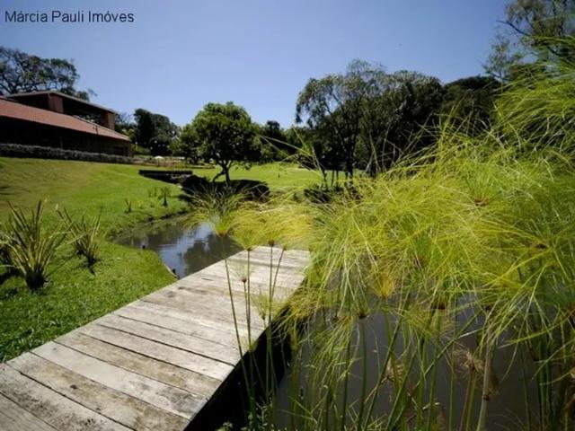Excelente terreno no condomínio quinta do pinhal cabreúva