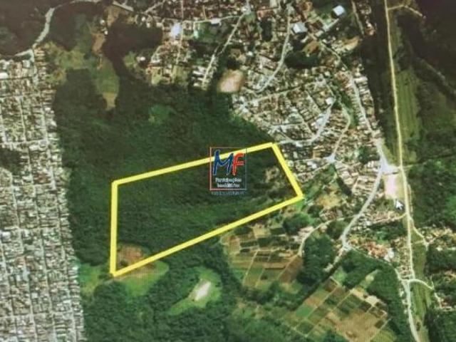 Excelente terreno no Jardim Santa Terezinha, em Parelheiros SP, com 142.000 m², nas proximidades da