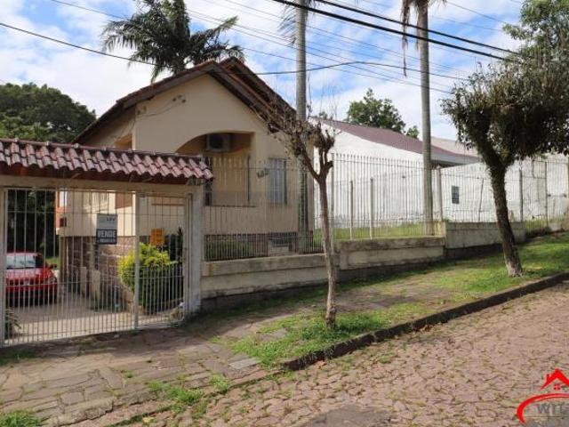 Excelente terreno plano, medindo 10,50 metros de testada por 61,6 metros de comp