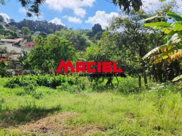 EXCELENTE TERRENO PRONTINHO PARA CONSTRUIR O SEU SONHO!