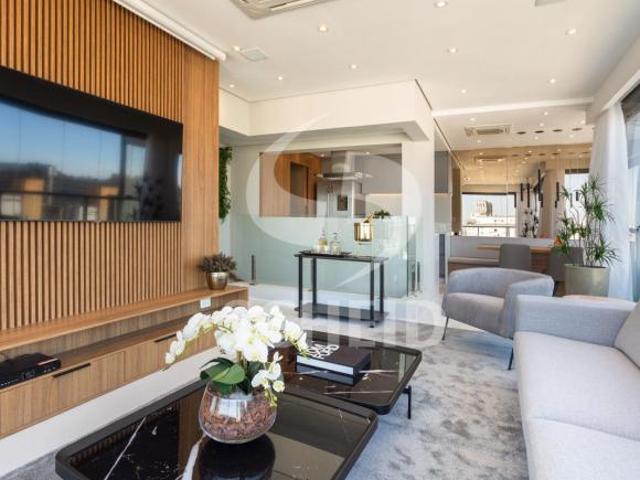 Excelente Triplex no Itaim Bibi