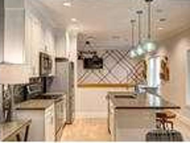 Excellent 1 Bd 1 Ba Available Now $1745/mo