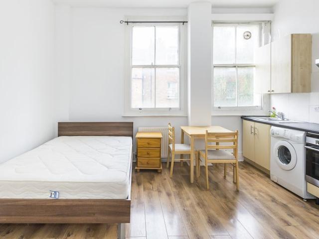 Excellent Double Studio Finchley Road